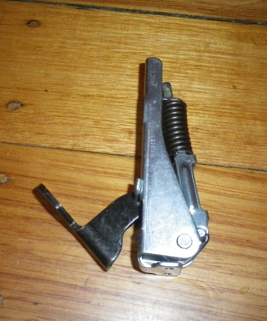 Grill Door Righthand Hinge For Chef EBC5481W Ovens and Cooktops